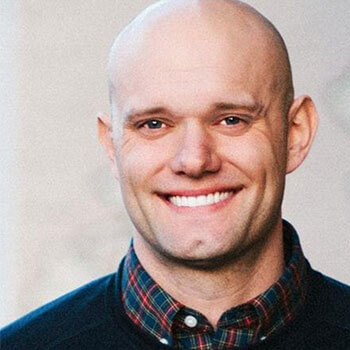 Small Habits, Big Gains: James Clear Shares His Atomic Habits